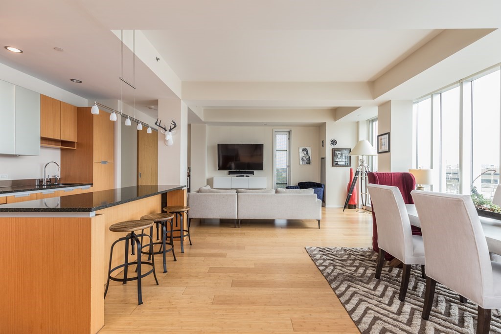 Luxury Boston - Macallen Building - Condos and Apartments Boston Condos