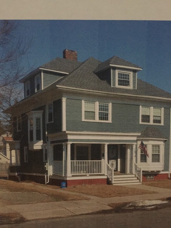 7 Dorchester St, Springfield, MA 01109