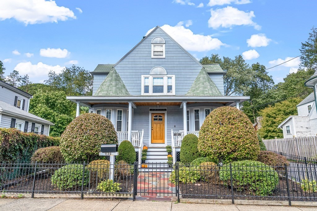 Melrose 4 Bed 2 Bath Multi-Family Home for Sale - Sold for $1,070,000