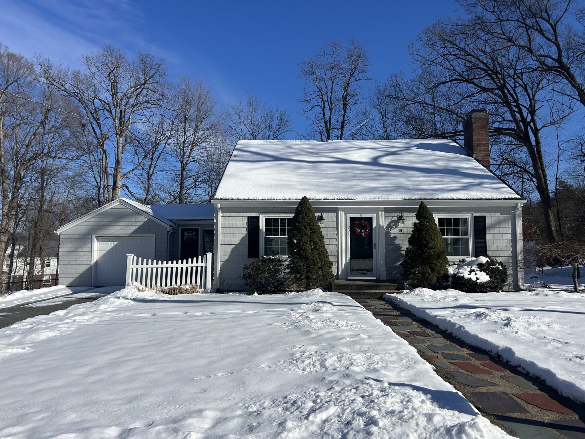 East Longmeadow 4 Bed 2 Bath Home for Sale - $459,000
